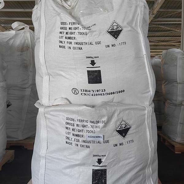 70 KG / BAG Ferric Chloride 96% Min FeCL3 Solid ISO 45001 7705-08-0